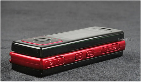 Samsung F200 – Newlaunches