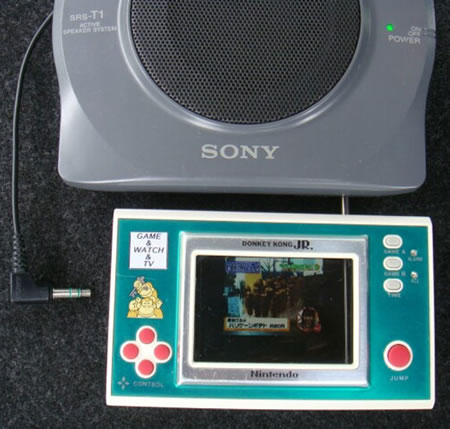 Digital TV in a Game & Watch – Newlaunches