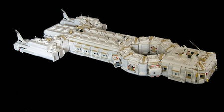Lego Pathfinder spaceship – One of the most complex ever made – Newlaunches